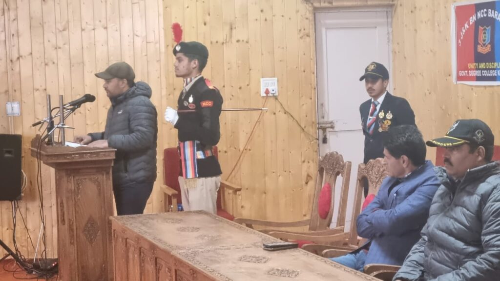 Shaheedon Ko Shat Shat Naman | Asian Mail