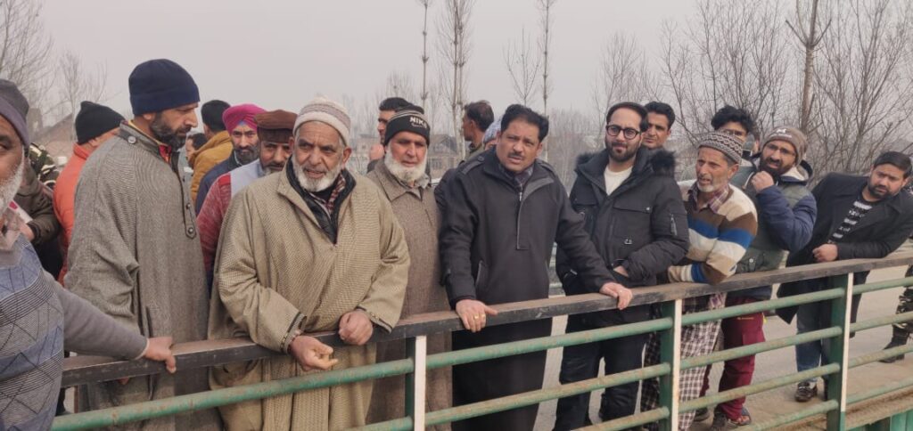Dy. Mayor Sgr visits Bagh-I-Roop Singh, Mirza Bagh, Miskeen Bagh ...