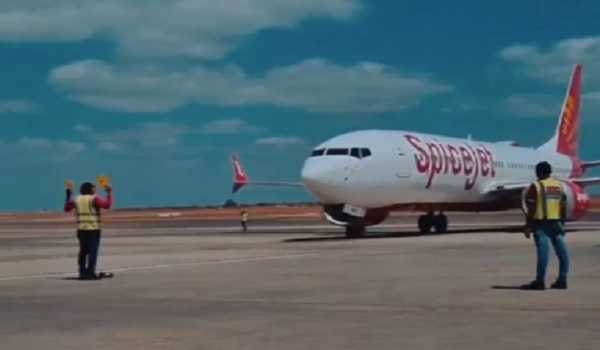 SpiceJet plans to put 25 grounded airplanes back in the air | Asian Mail