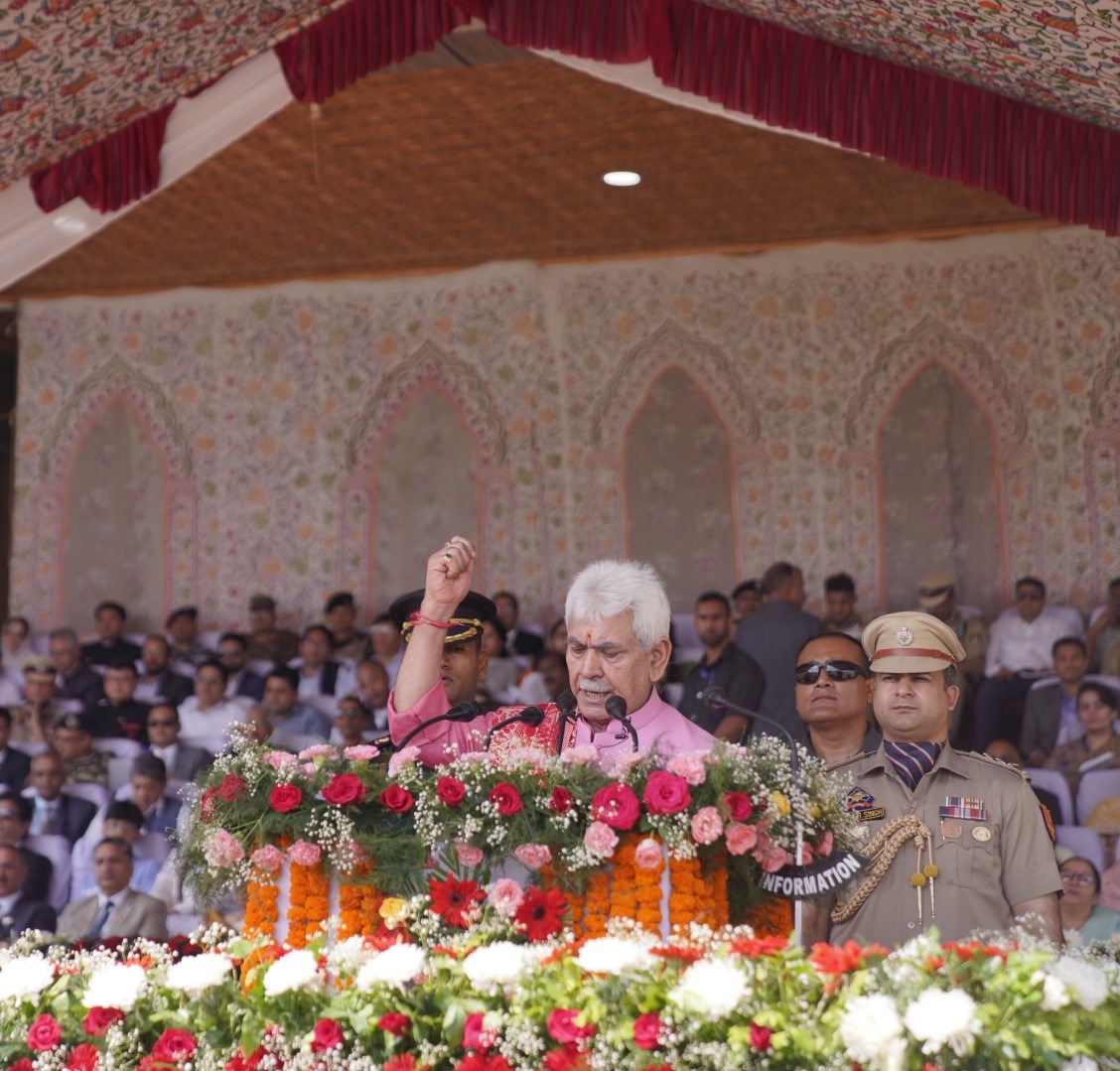 Bakshi stadium hosts Independence Day function after 5 years | Asian Mail