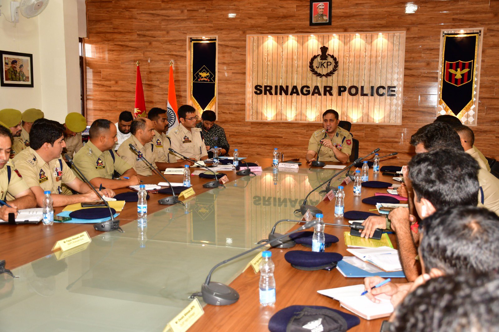 SSP Srinagar chairs crime-cum-security review meeting | Asian Mail