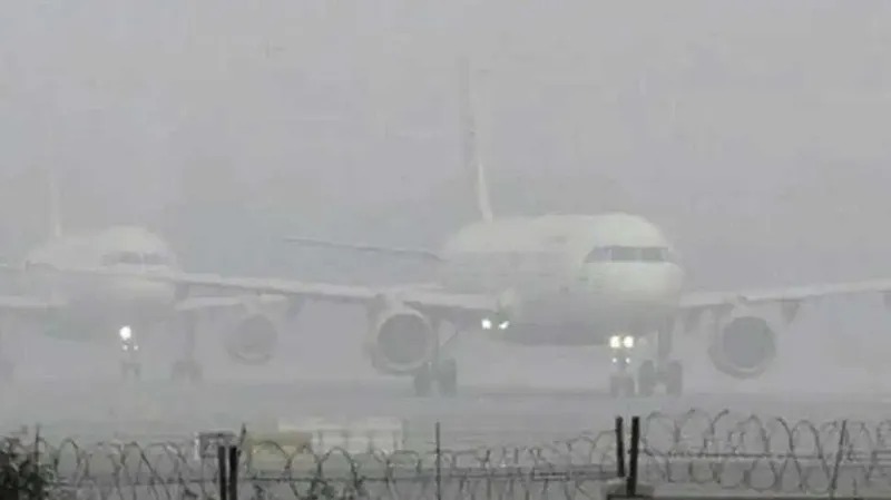 Dense Fog Disrupts Air Traffic in Jammu, Six Flights Cancelled and ...
